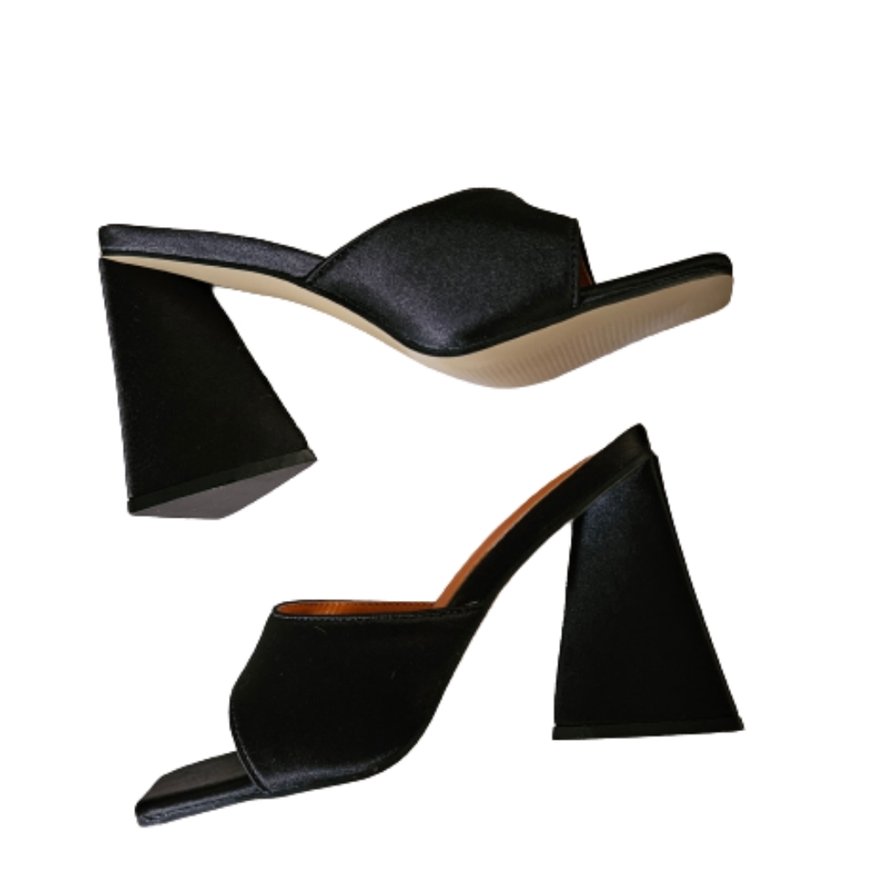 Radia Chunky Triangle Mule Sandals - Gem